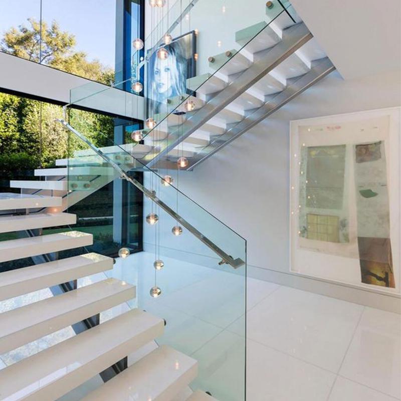 Punime xhami - Luis CO